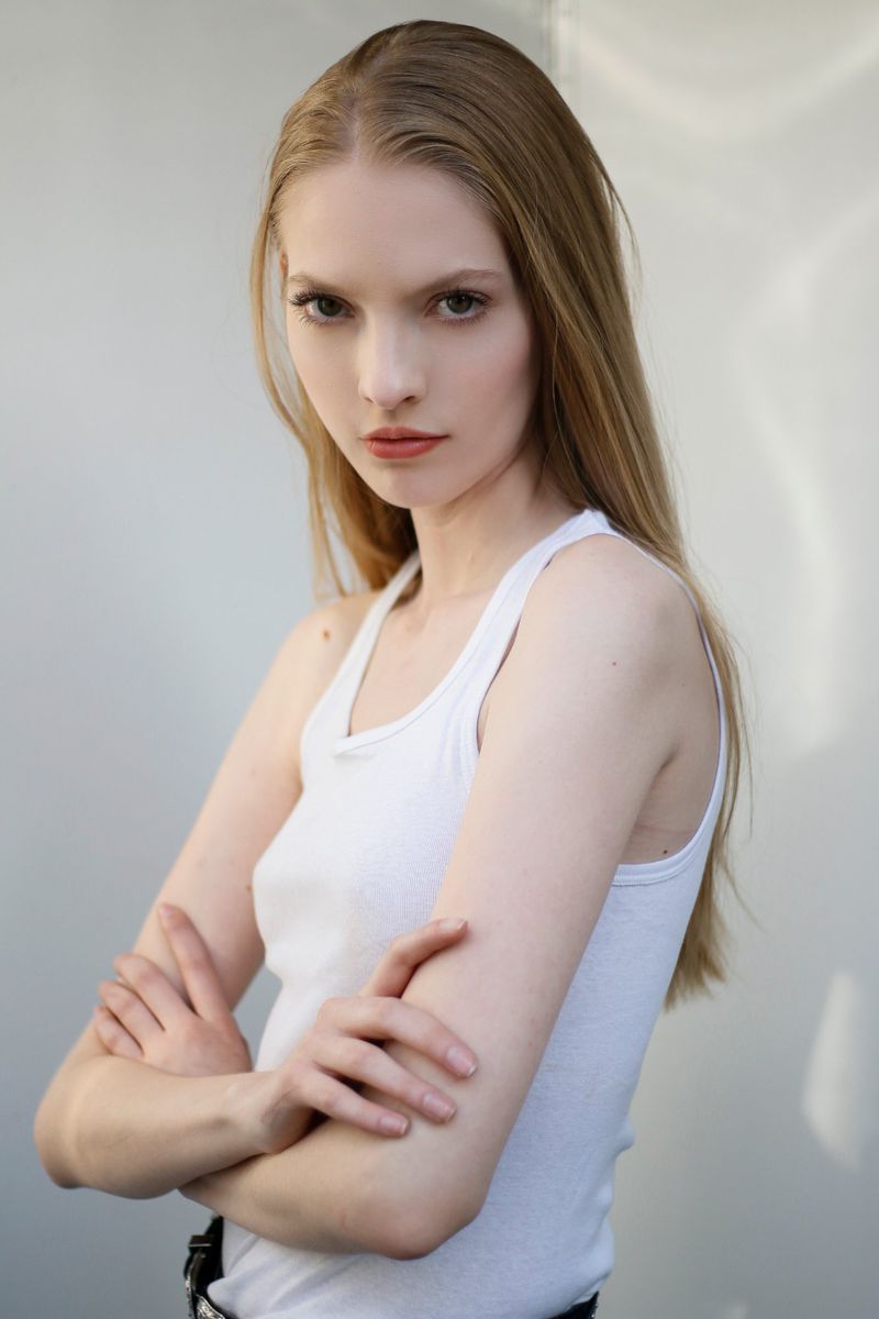 Brave Models 2021 Polaroids (Polaroids-Digitals)