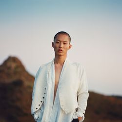 Aaron Light - Hair Stylist Profile - Photos & latest news