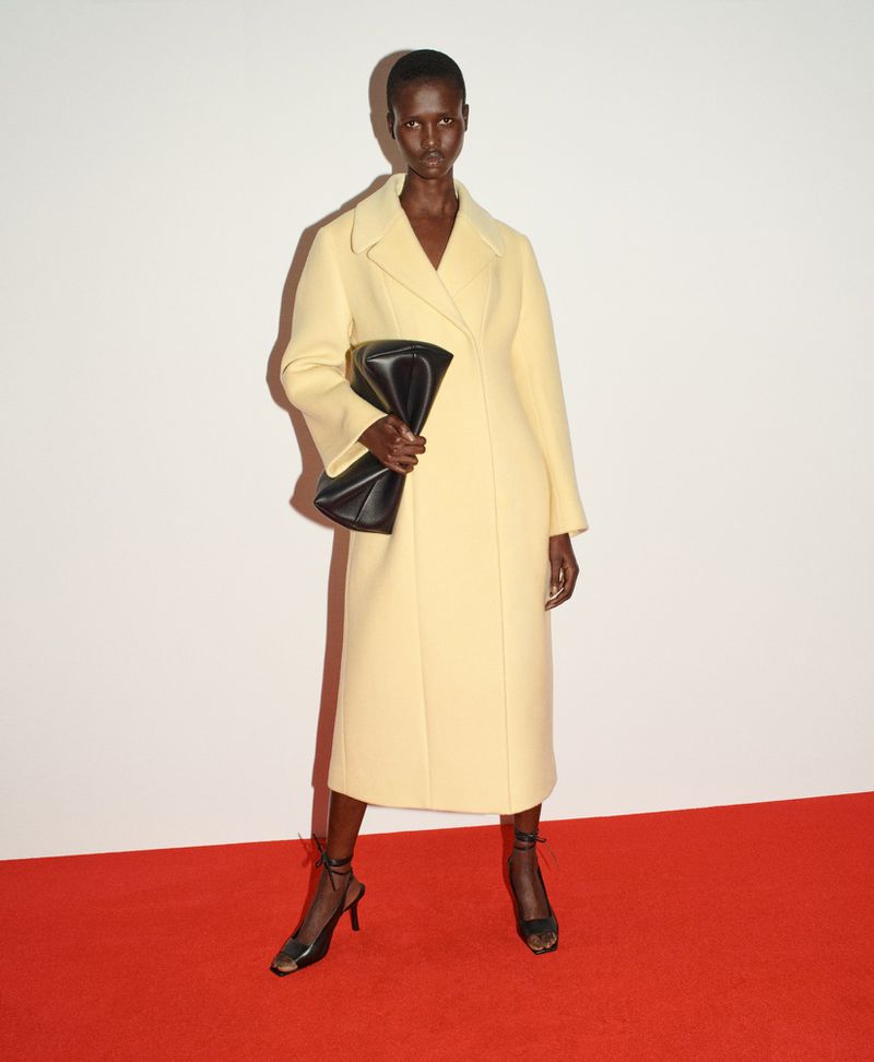 COS Woman Spring 2021 (COS)