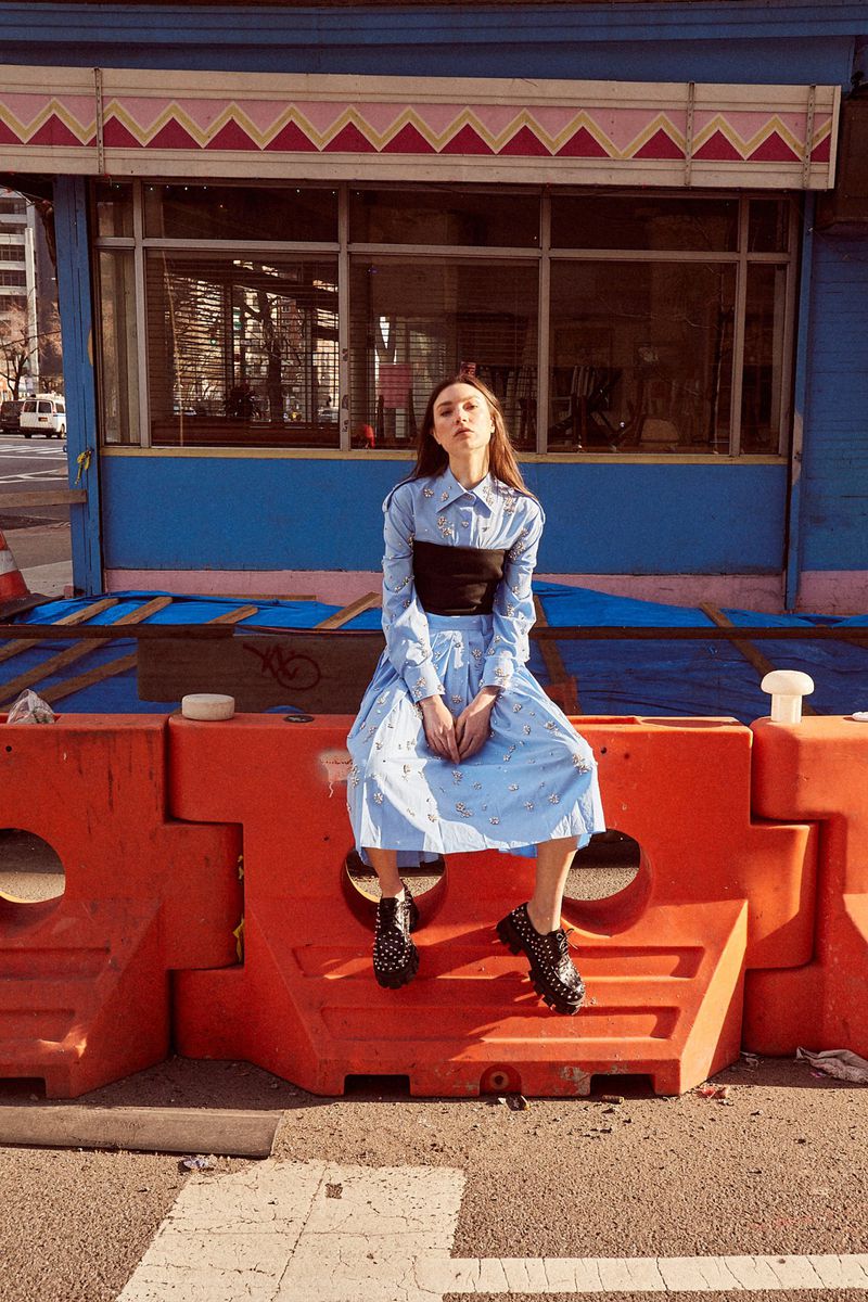 Downtown Girls (Saks)