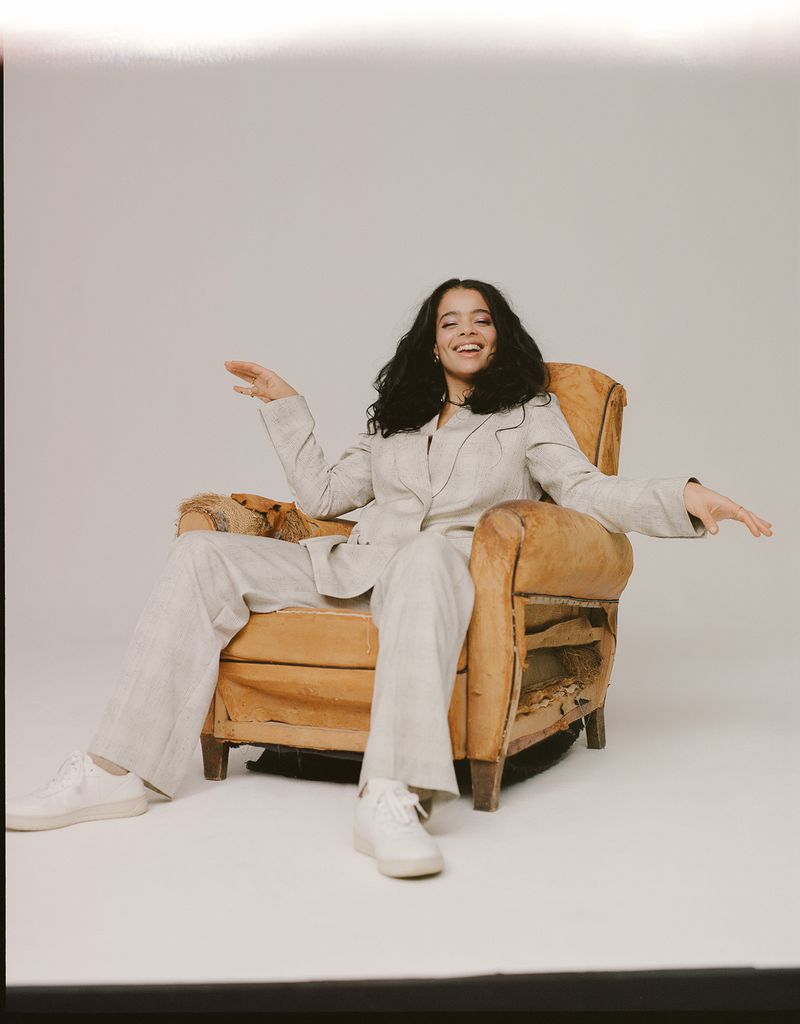 Lydia West (Bustle Magazine)