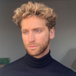 Toshi Brewe - Model Profile - Photos & latest news