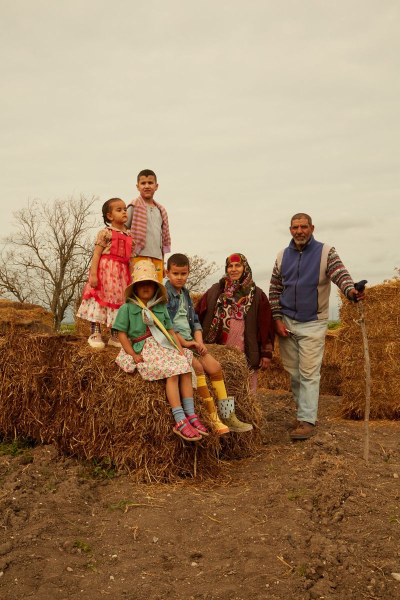 Scimparello Magazine n°6: Common Ground (Various Editorials)