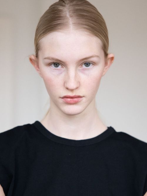 Molly Merland - Model Profile - Photos & latest news