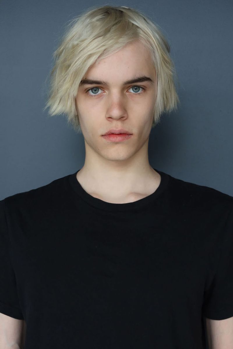 Rebel Management Models 2021 Polaroids (Polaroids-Digitals)