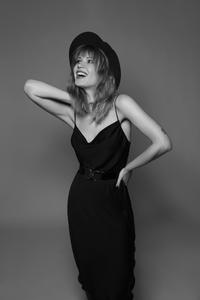 Olya Voleva - Fashion Editor/Stylist Profile - Photos & latest news