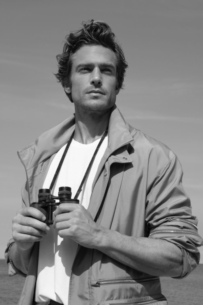 Takes Off: Jason Morgan (L'Officiel Hommes Italia)