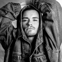 Brandon Garr - Fashion Editor/Stylist Profile - Photos & latest news