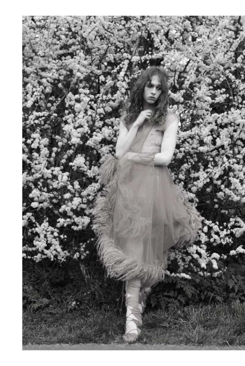 Lauren Auder Ethereal Muse (Puss Puss Magazine)