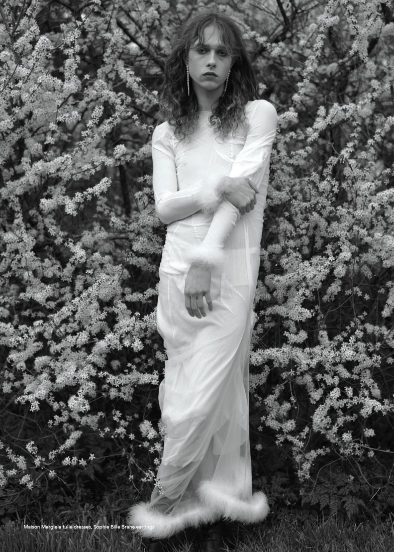 Lauren Auder Ethereal Muse (Puss Puss Magazine)