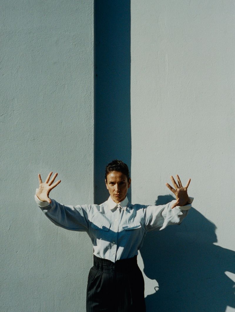 Dramatic Pause (British Vogue)