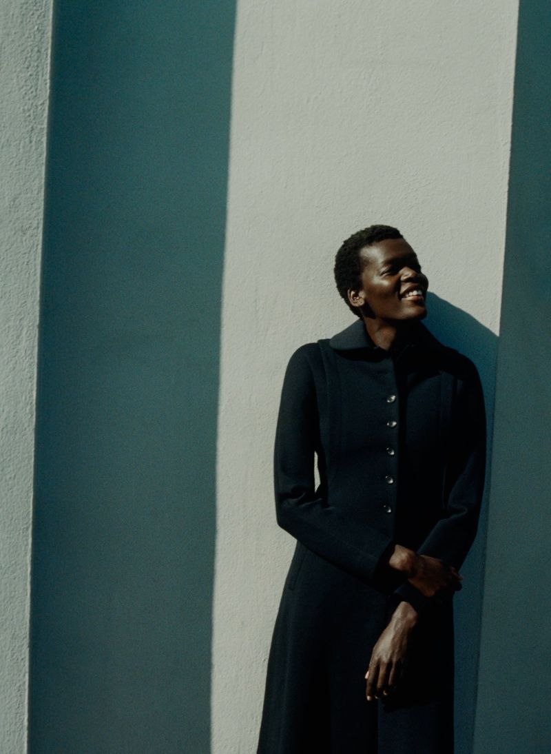 Dramatic Pause (British Vogue)