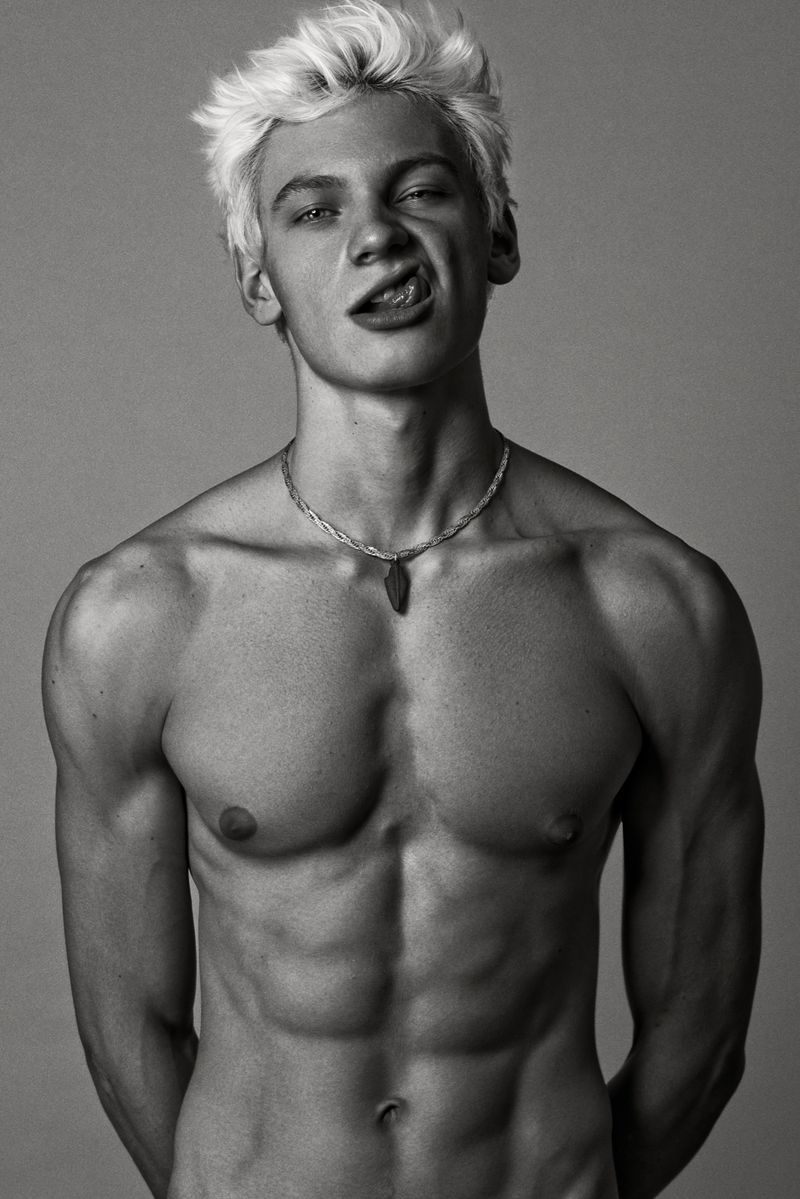 LUCAS BARSKI x ANTHONY JULIEN MEYER (Test Shoot)