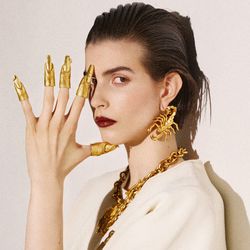 Elisa Mitrofan - Model Profile - Photos & latest news