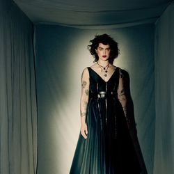 Jennifer Ball - Model Profile - Photos & latest news