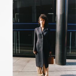 Laura Stoloff - Fashion Editor/Stylist Profile - Photos & latest news