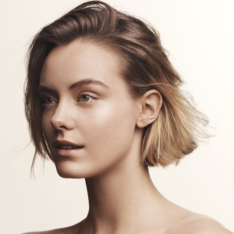 La Mer 2020: Soft Liquid Long Wear Foundation Campaign (La Mer)