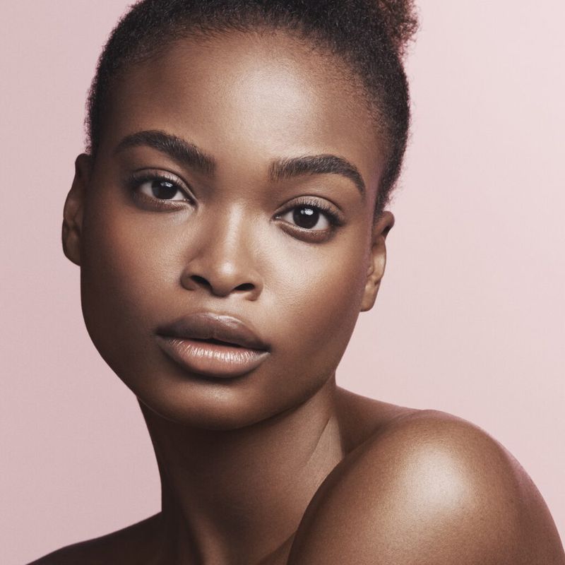 La Mer 2020: Soft Liquid Long Wear Foundation Campaign (La Mer)