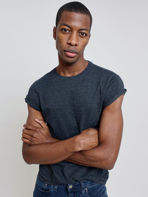 Magor Meng - Model - detail by people