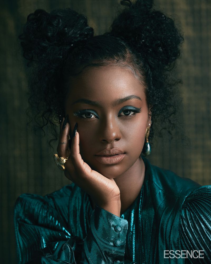 Essence Digital Cover Dec 2019: Justine Skye (Essence Magazine)