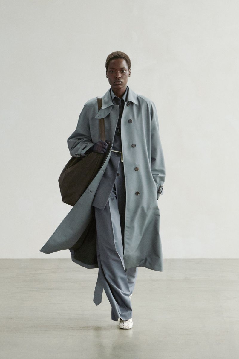 The Row Spring 2022 Lookbook (The Row)
