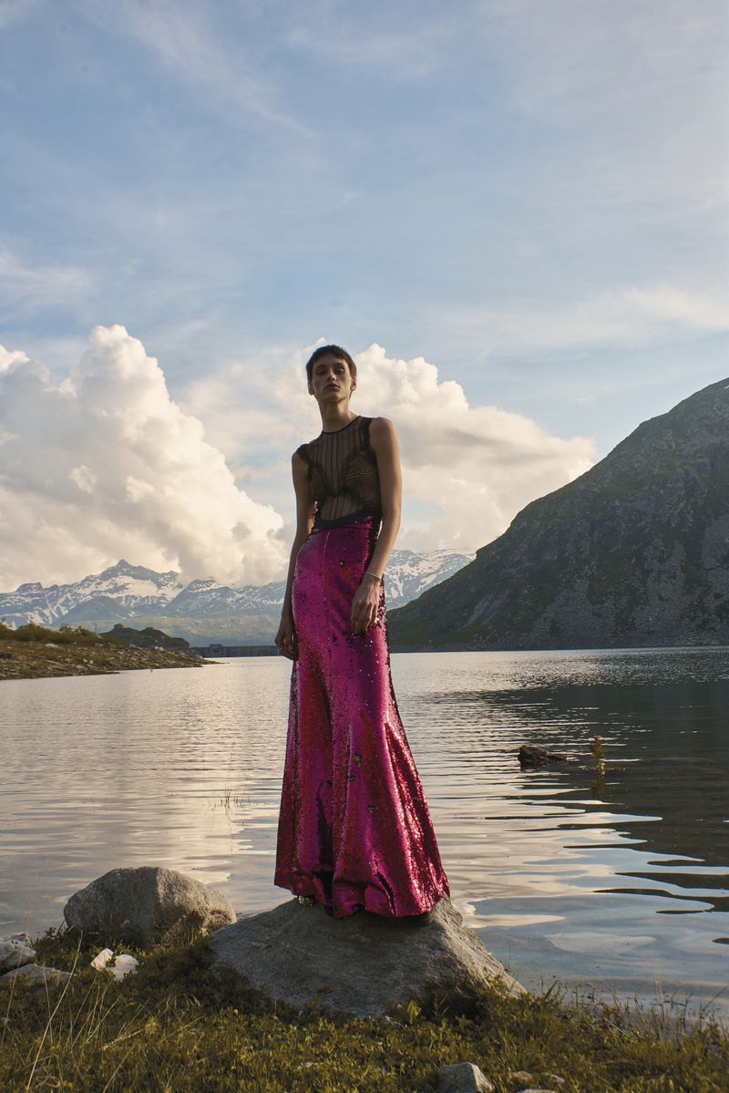 POSH Magazine - J’ai deux amours by Stefano Sciuto (Various Editorials)