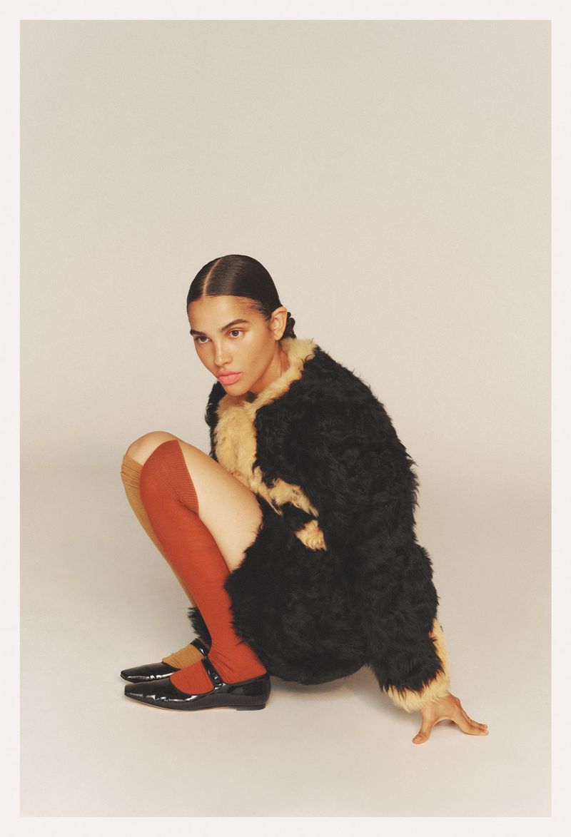 THE WAY LALA MOVES (L'Officiel Singapore)