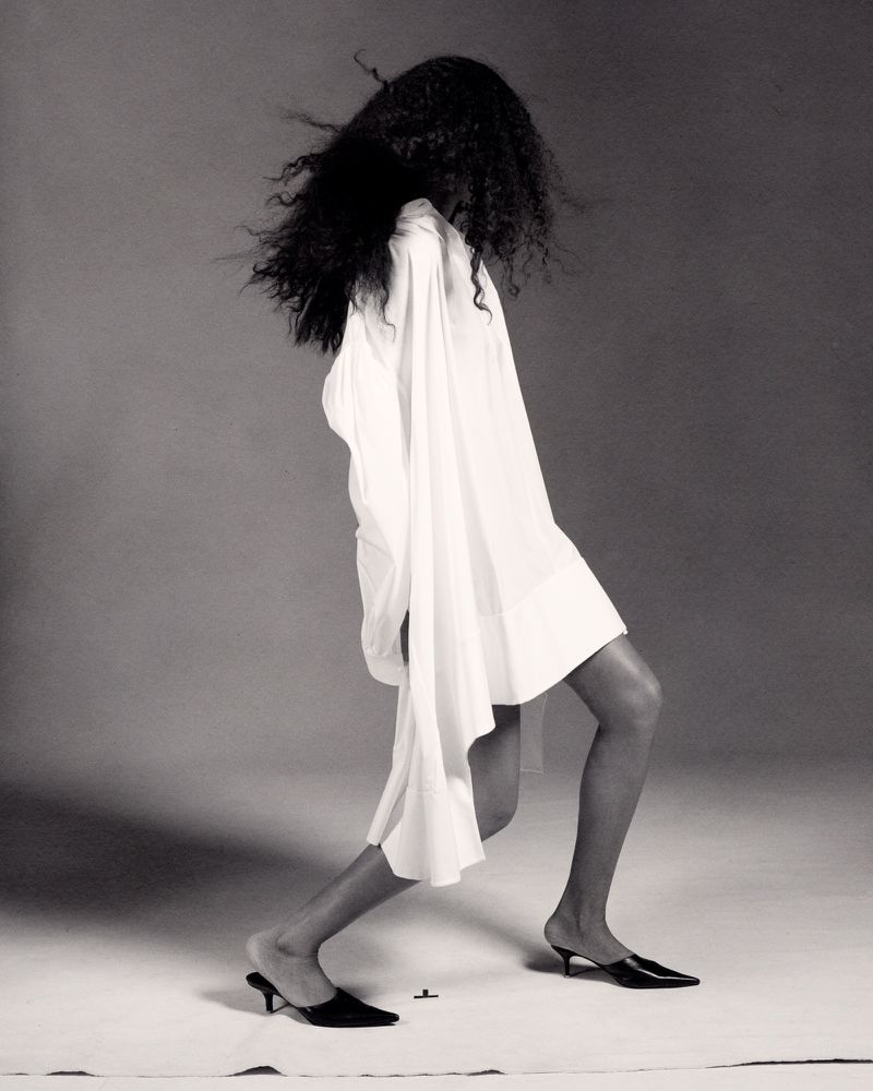 Inner Shadows, Outer Veils (METAL ONLINE)