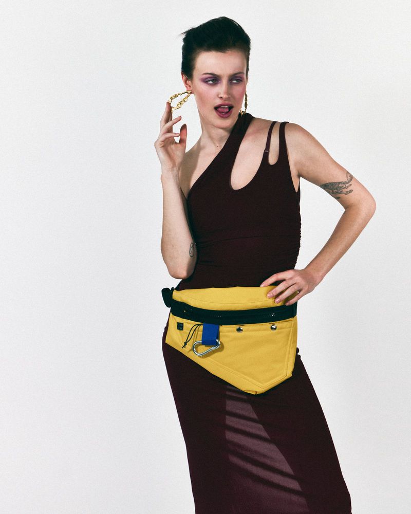 Summer vanity (L'Officiel Ukraine)