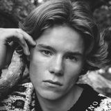 Edvin Ryding (Behind the Blinds)