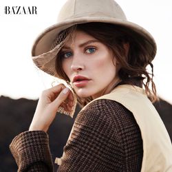 Shona Lee Gal - Model Profile - Photos & latest news