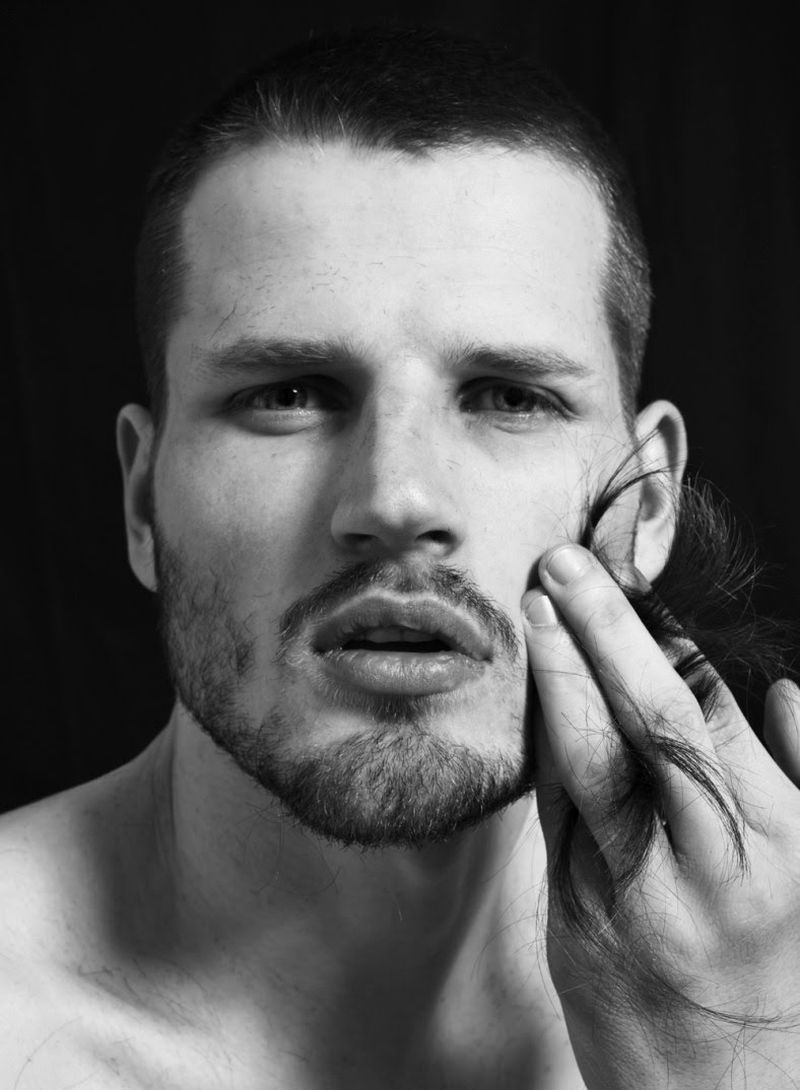 The scissors by Saverio Cardia (Portrait)