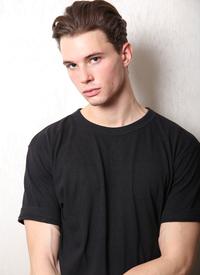 Jakob Jokerst - Model - detail by people