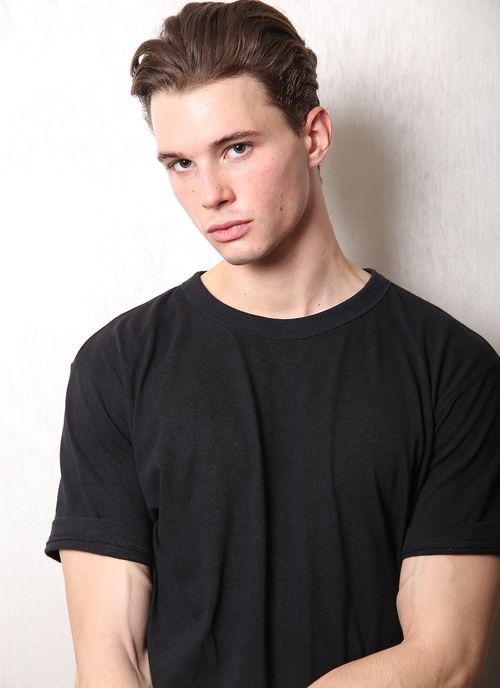 Jakob Jokerst - Model - detail by people