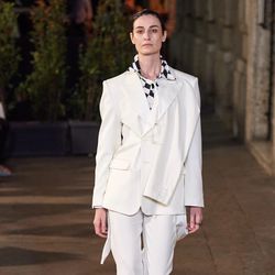 Erin O'Connor - Model Profile - Photos & latest news