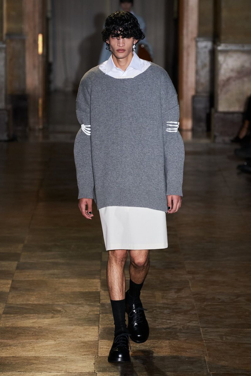 Raf Simons S/S 22 Show (Raf Simons)