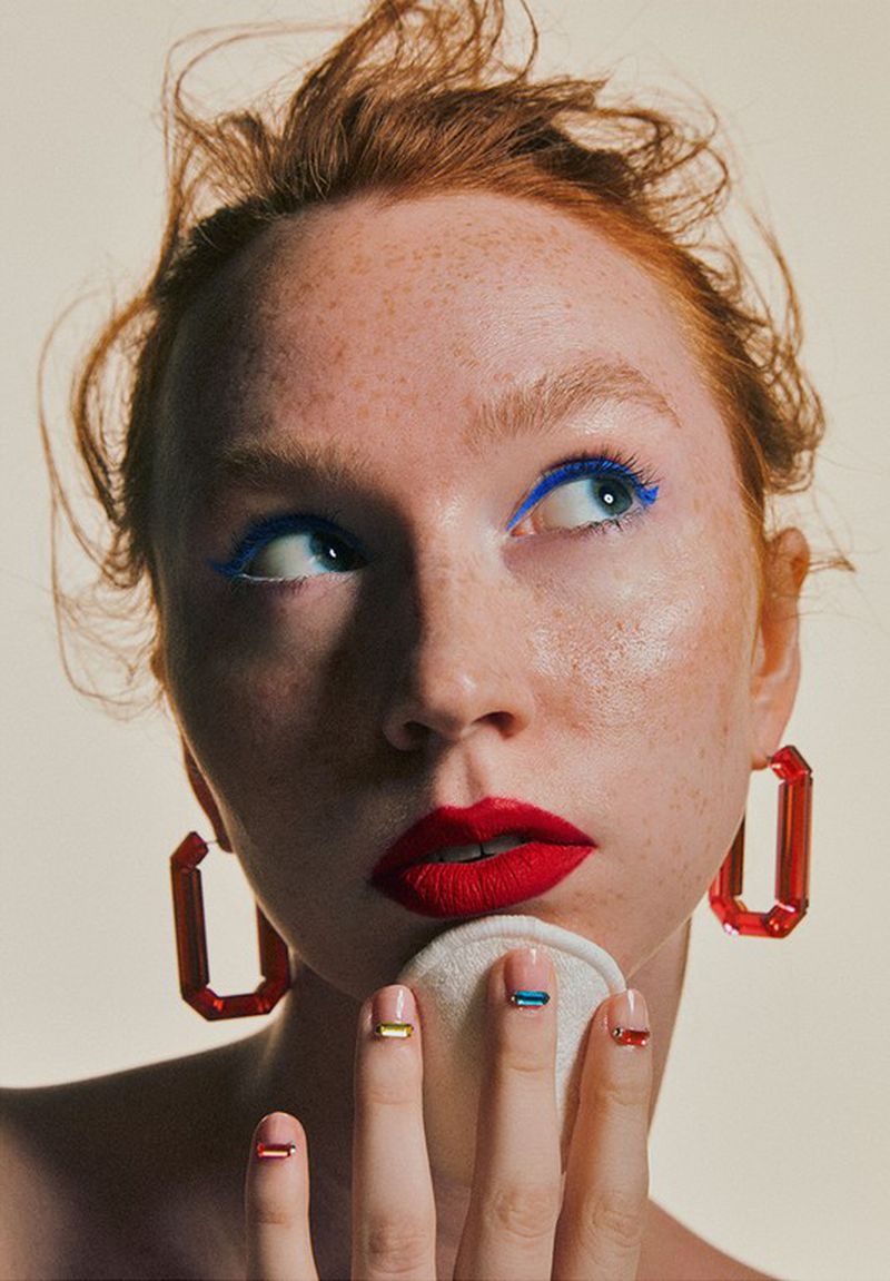 Cosmopolitan’s Holy Grail Acne Awards (Cosmopolitan U.S.)