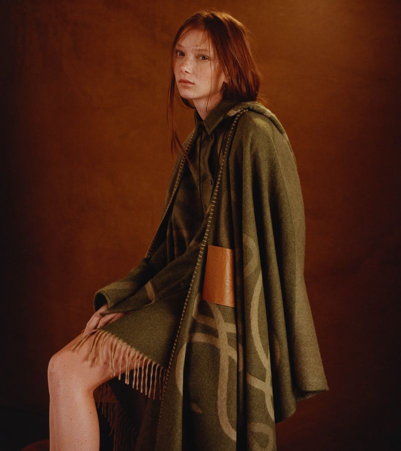 LOEWE EXCLUSIVE (Net-A-Porter)