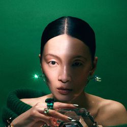 Ling Tan - Model Profile - Photos & latest news