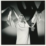 Lili Sumner eating alla caprese (Crash Magazine)