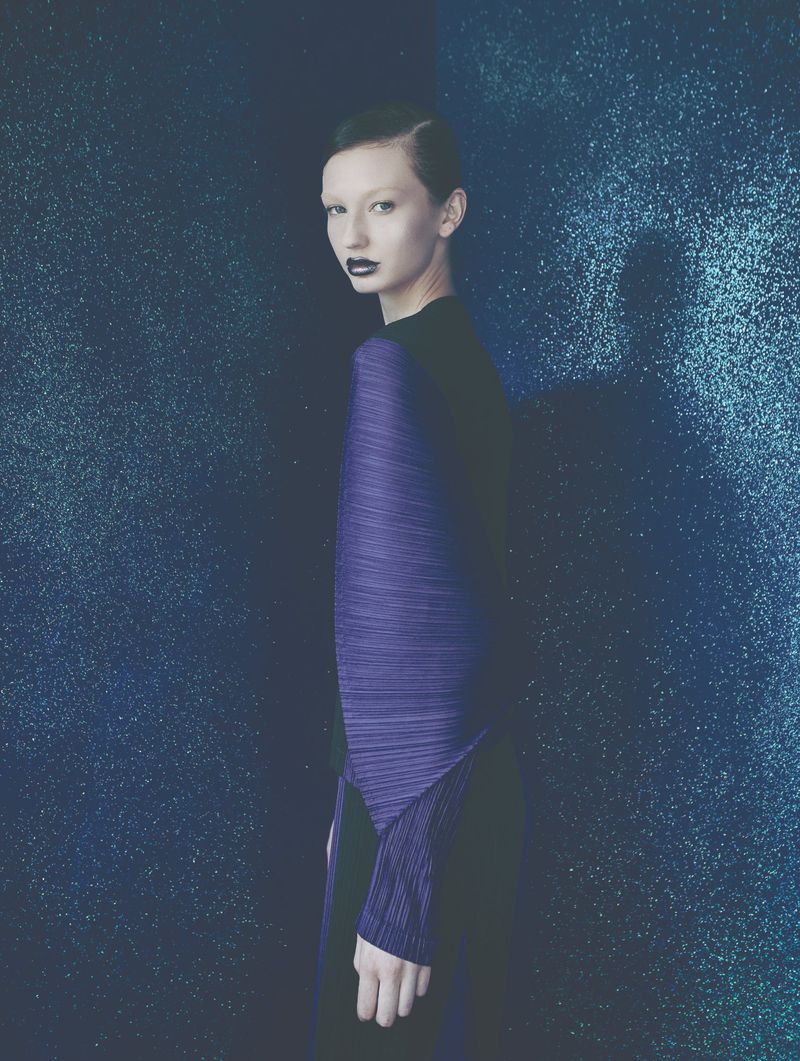 Discovering Blue (L'Officiel Italia)