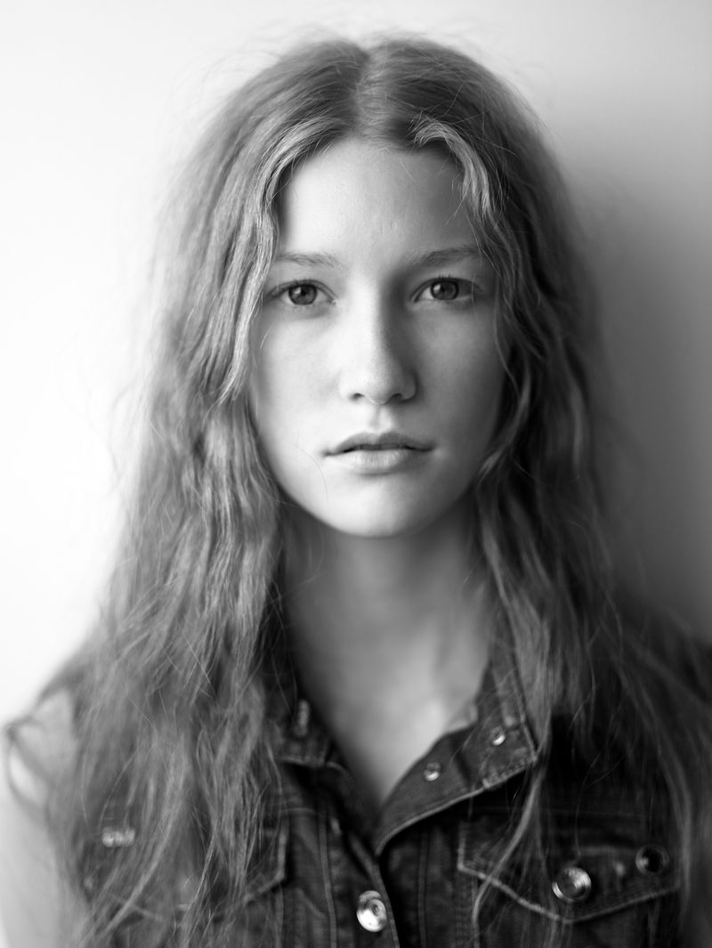 Face is Straight (Wonderland Magazine)