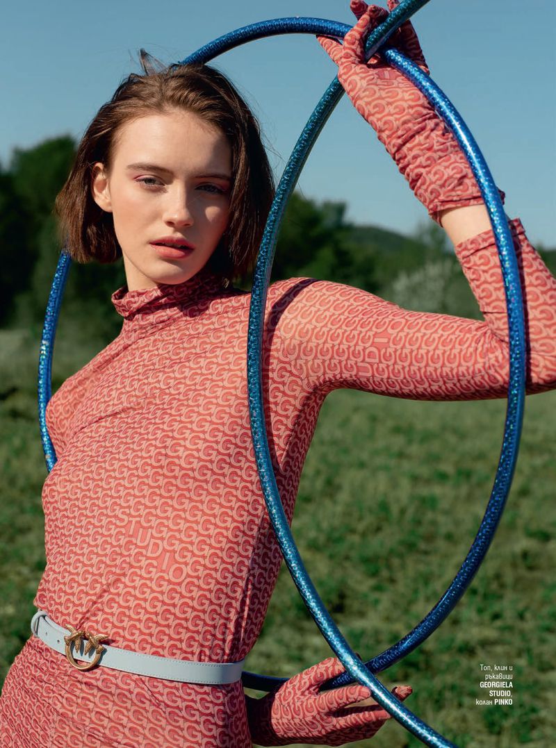 Makomo by Bàrbara Puigventós (Cosmopolitan Bulgaria)