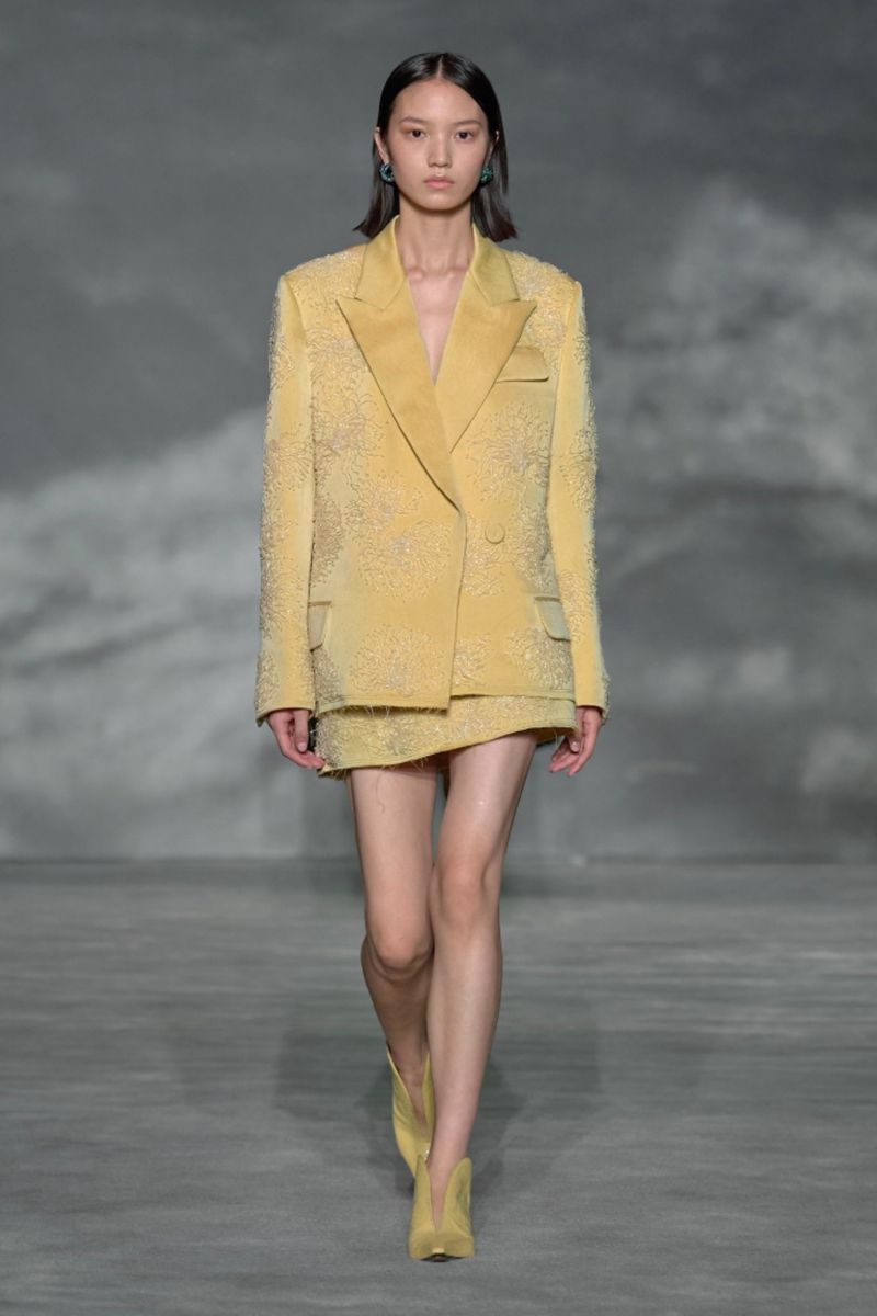 Lanvin S/S 23 Show (Lanvin)