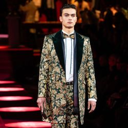 Evans Nikopoulos - Model Profile - Photos & latest news