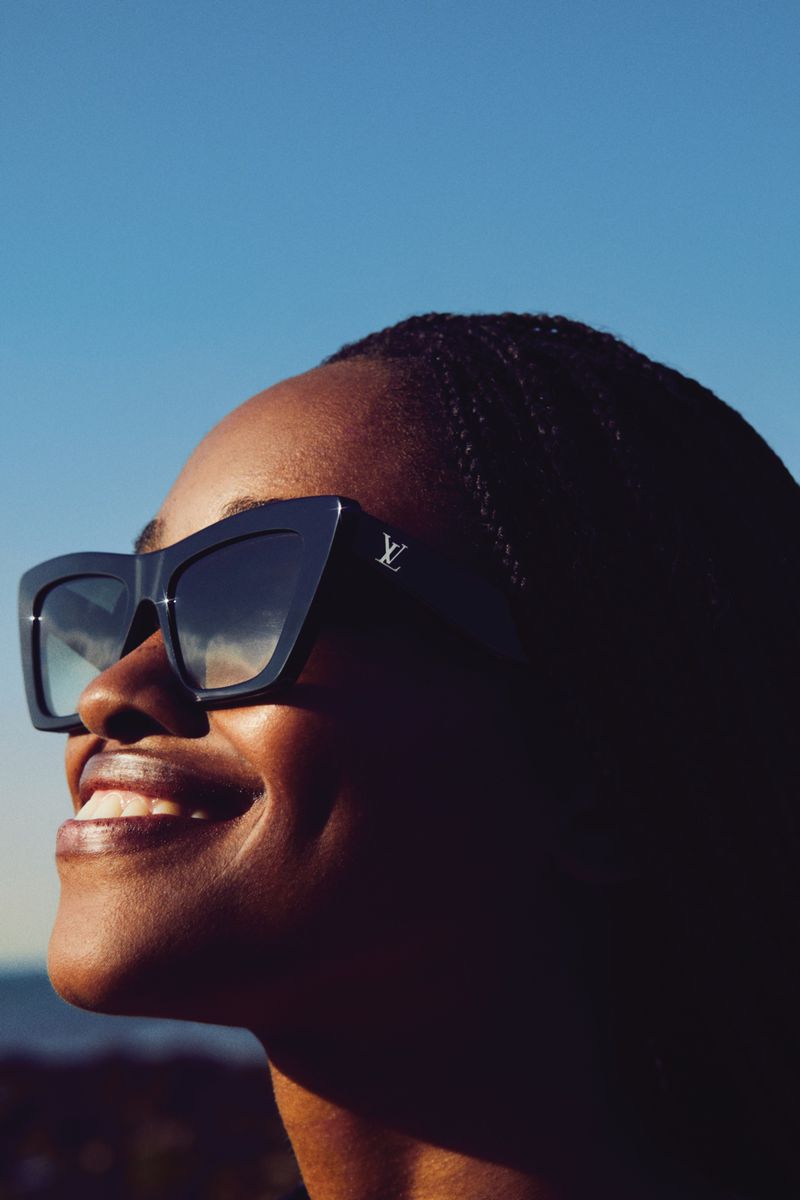 AT THE EDGE OF THINGS (Wonderland Magazine)