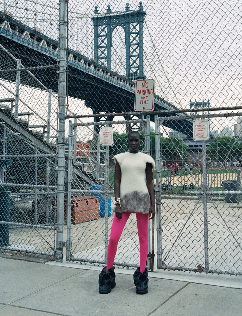 Two Bridges Social Club (French Magazine)