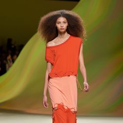 Enya Davis - Model Profile - Photos & latest news