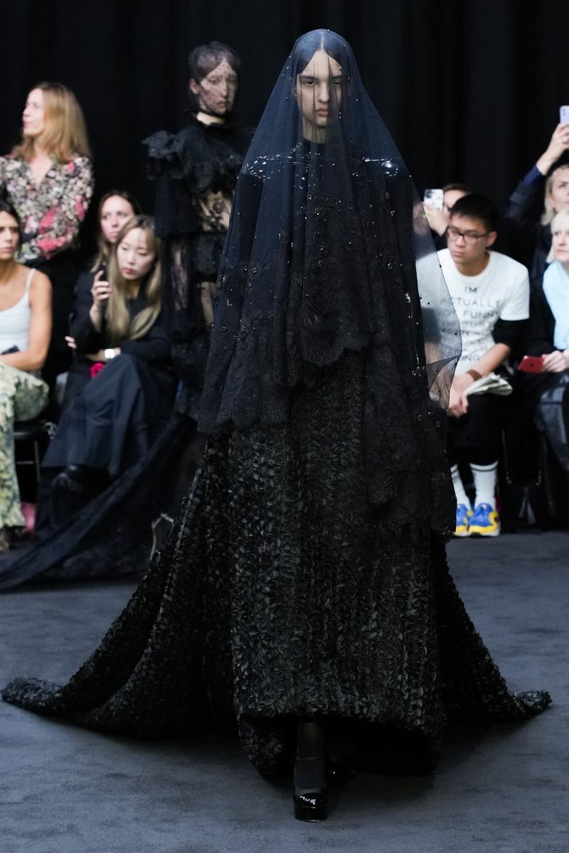 Richard Quinn S/S 23 Show (Richard Quinn)