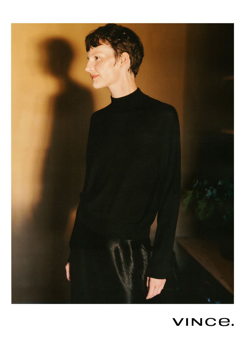 Vince Holiday Campaign 2022 (Vince)